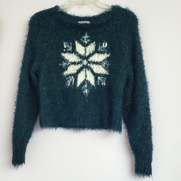 Shrinking Violet | Sweaters | Shrinking Violet Sweater | Poshmark